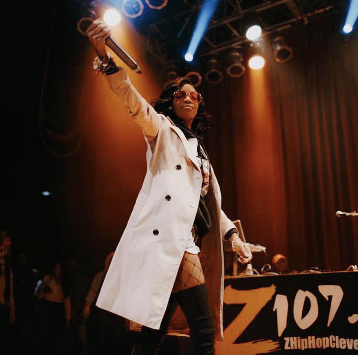 CLEVELAND’S OWN ERIKA KAYNE TAKES OFF AFTER A VIDEO OF HER SINGING AT ...